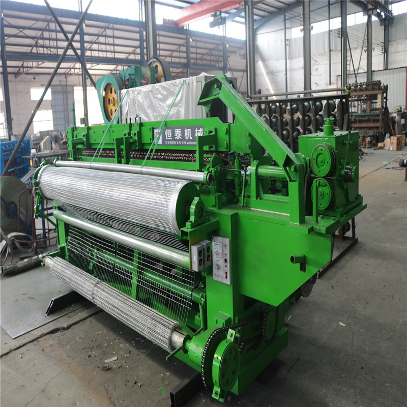 Hot Sale Welded Wire Mesh Roll Making Machine - Anping County HengTai ...